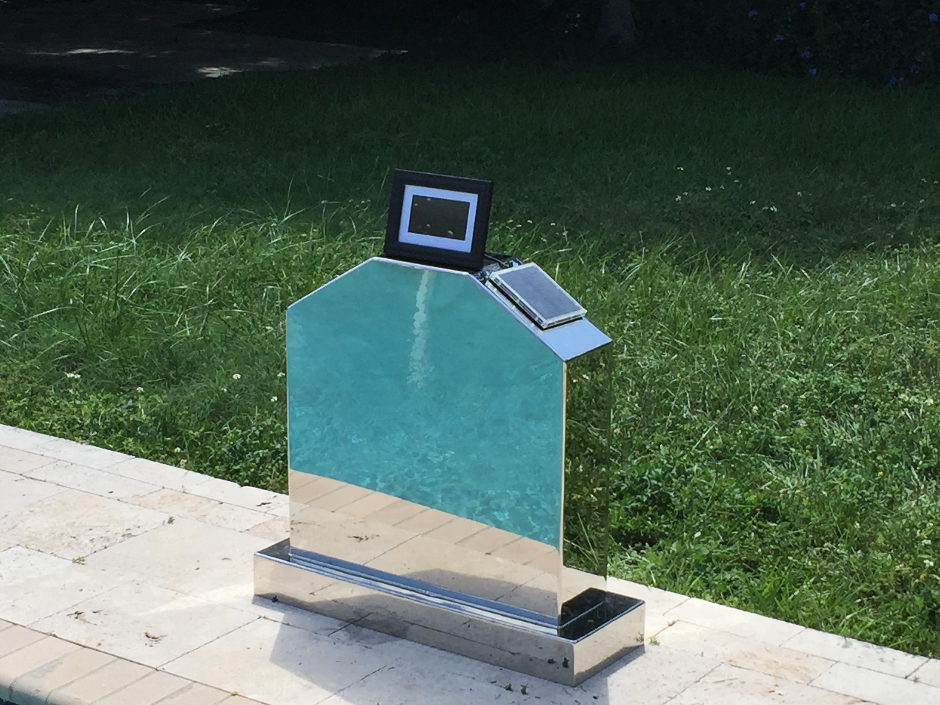 The Interactive Speaking Monument